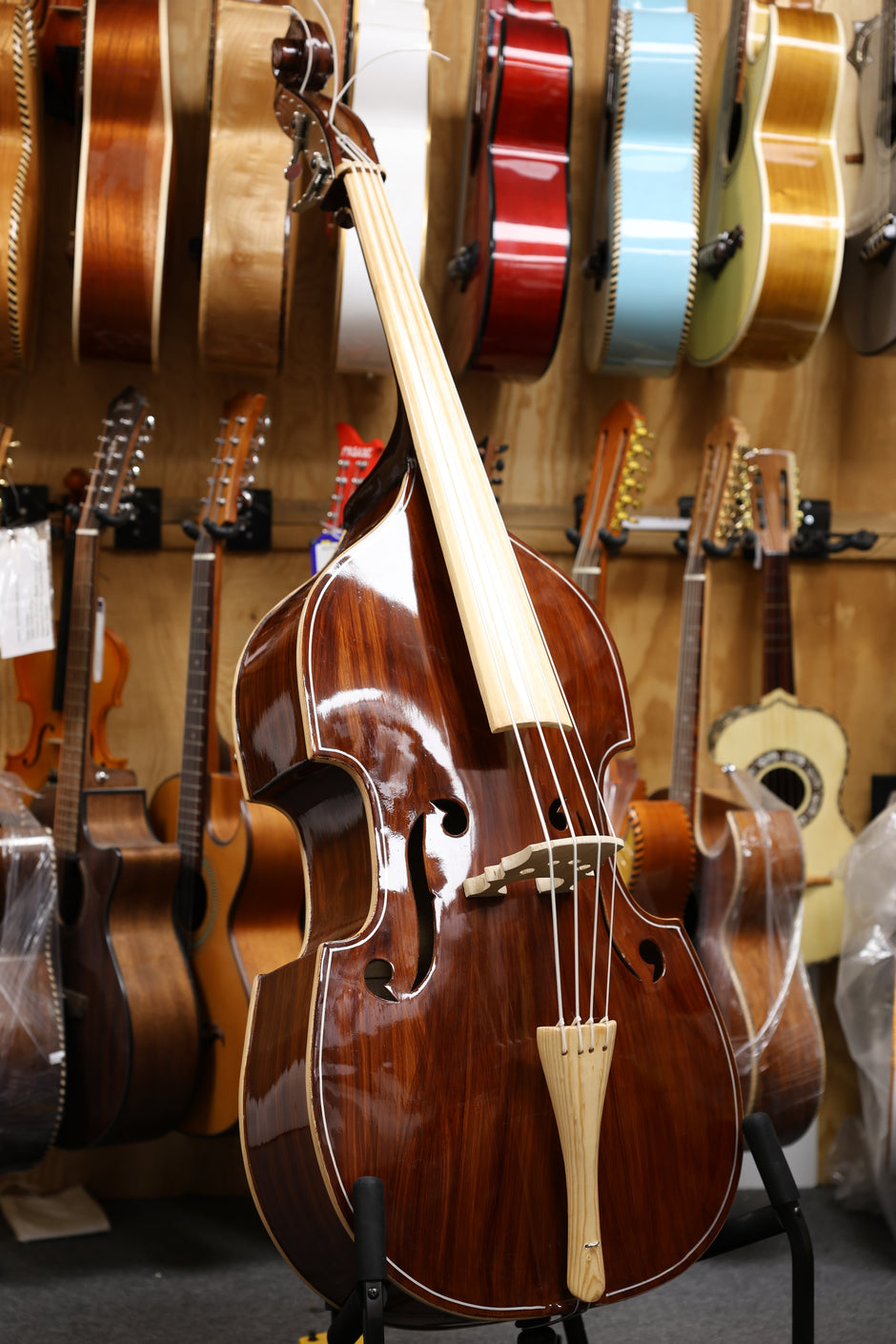 CamposMusic - Tololoche Selectio