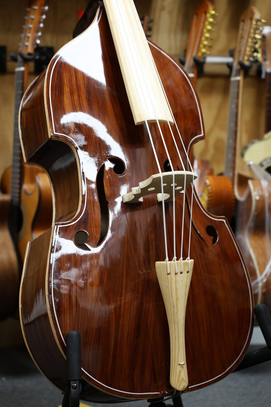 CamposMusic - Tololoche Selectio